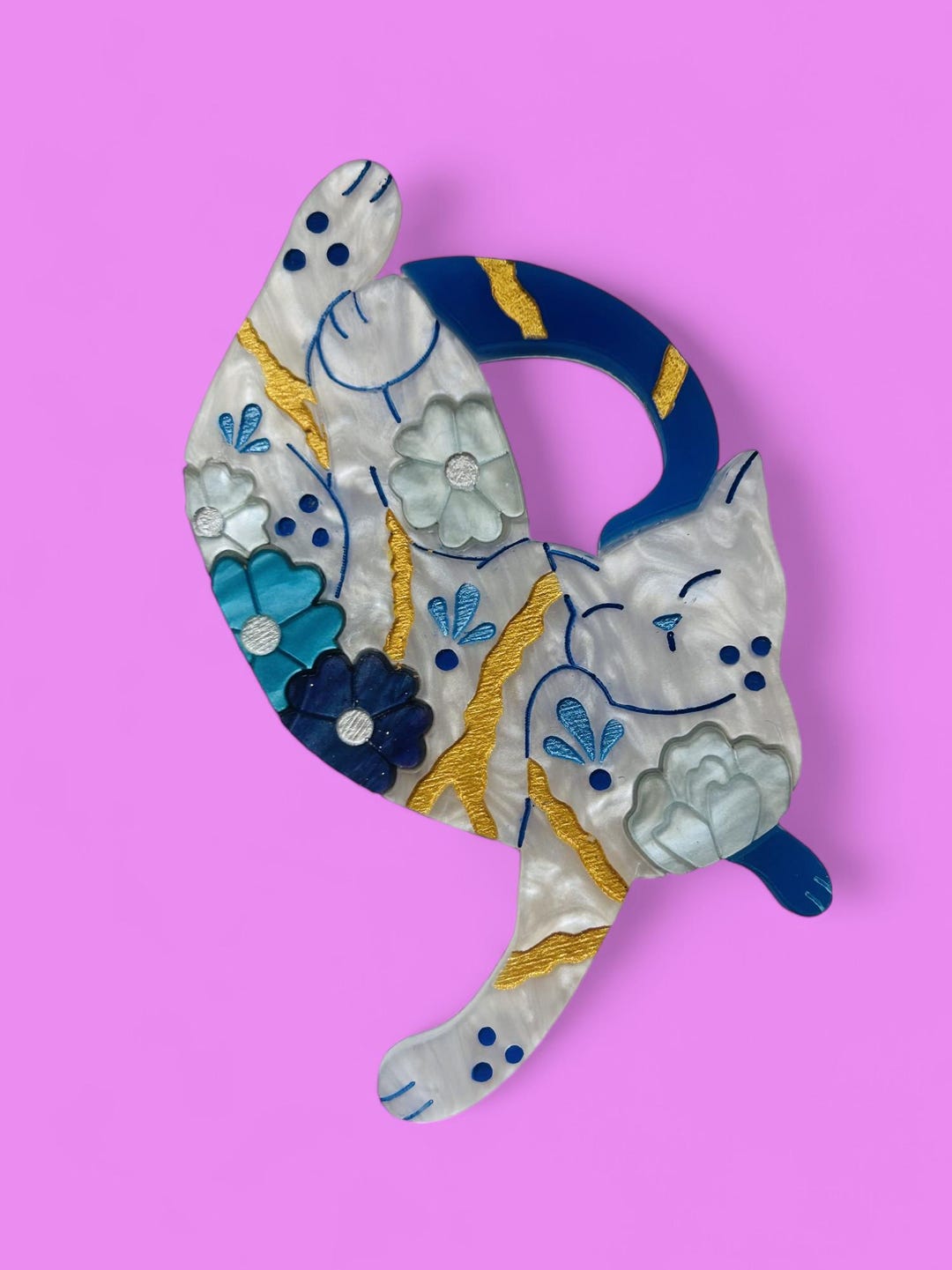 PORCELAIN ANIMALS COLLECTION - White Marble Kintsugi Sleeping Cat ...