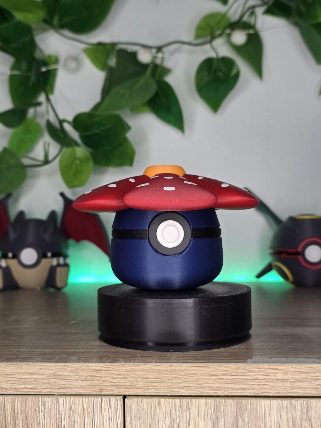 Pokeball Pokemon Rafflesia (vileplume) - Etsy