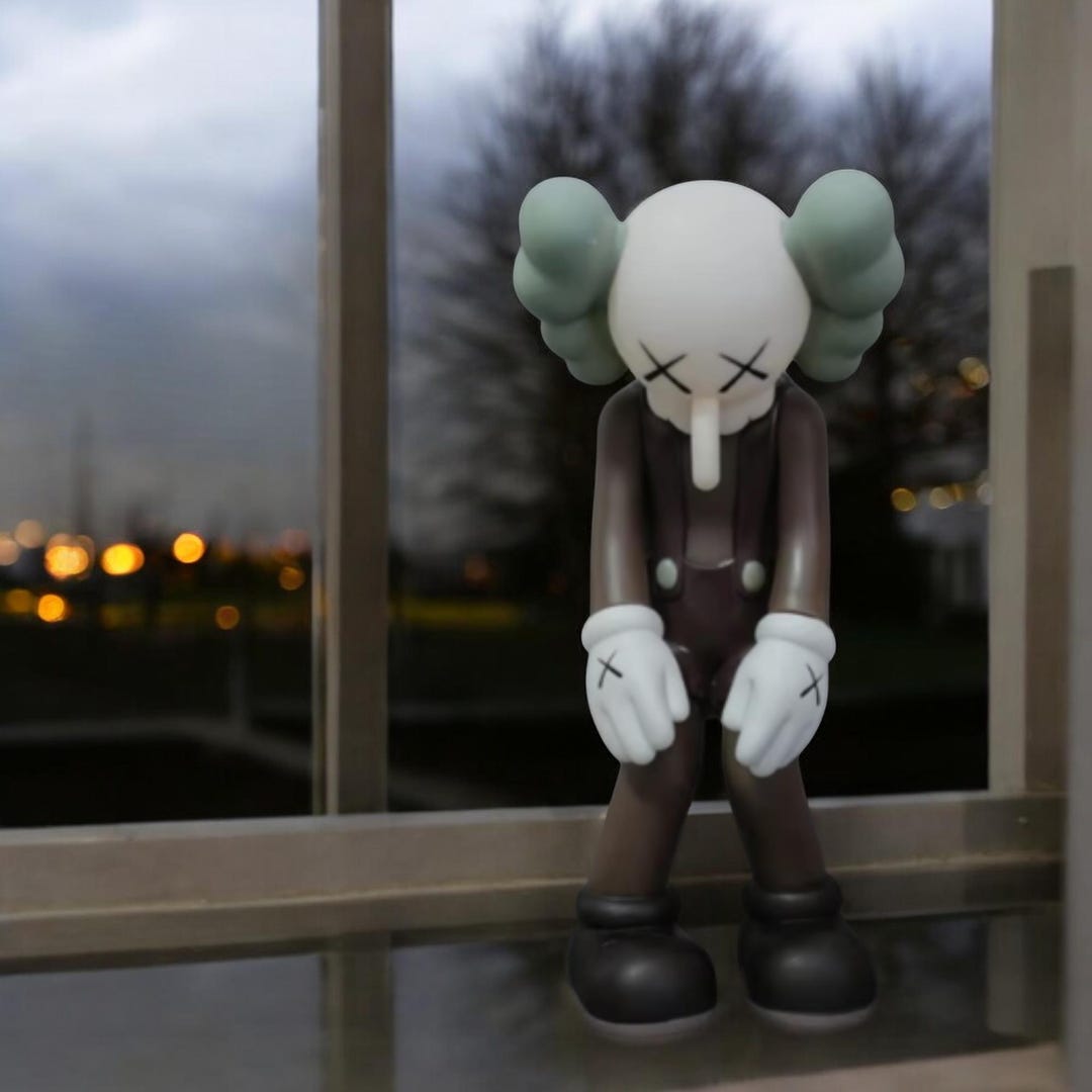 KAWS Replica Figure Bearbrick Style Hypebeast Decor Modern KAWS Statue ...