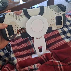 Bed/stomach Mount for Steam Deck, ROG Ally, Legion Go – Killswitch ...