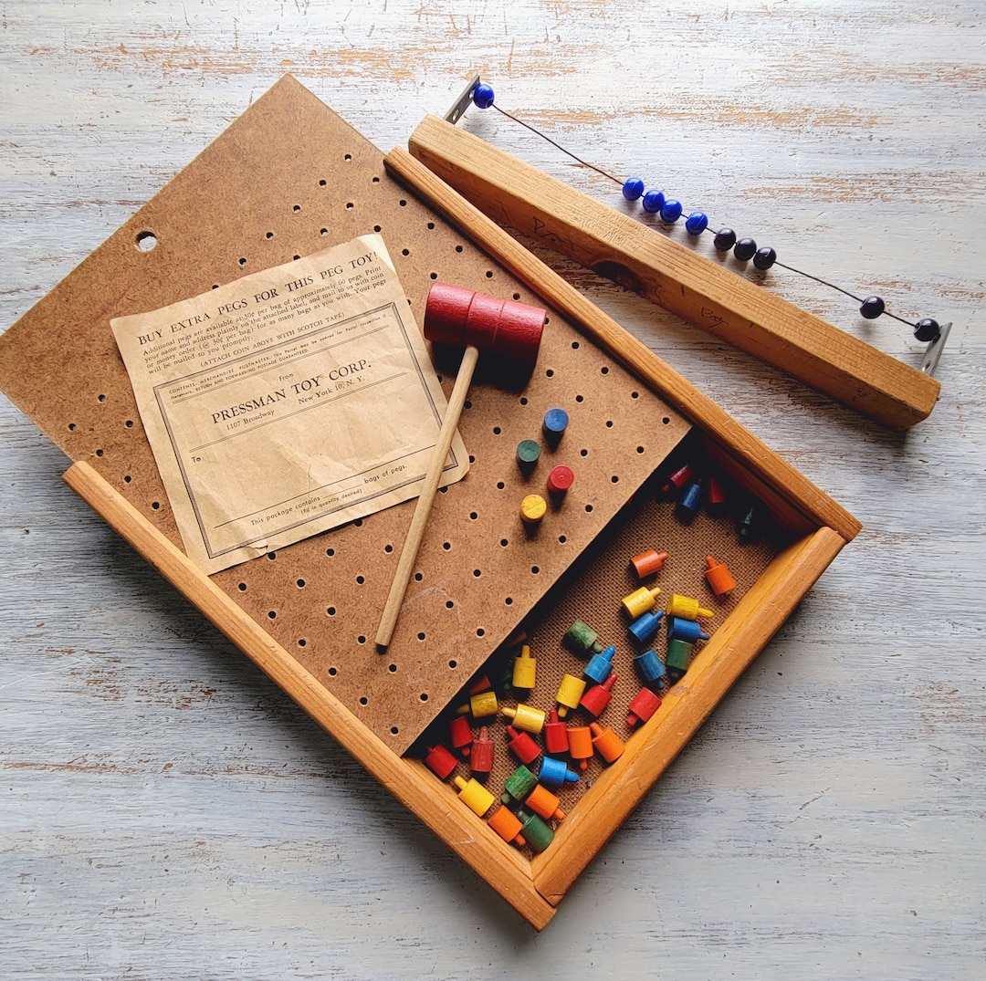 Vintage Pressman Wooden Peg Board Game Hammer Storage Box Counting Toy ...