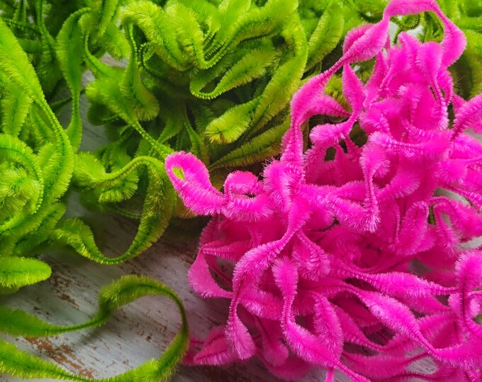 Vintage Pink & Green Bumpy Chenille Garland Crafts - Etsy