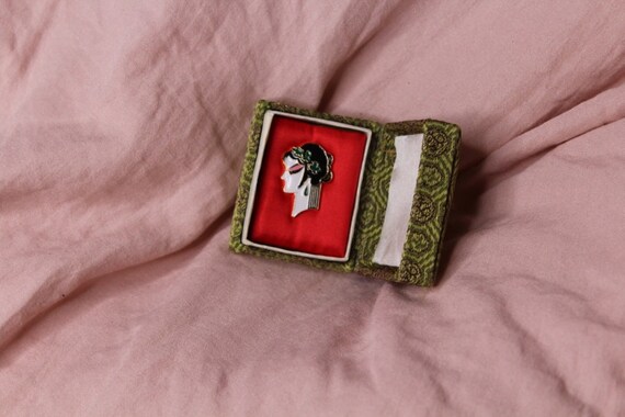 Vintage Japanese Geisha Enamel Pin - Etsy