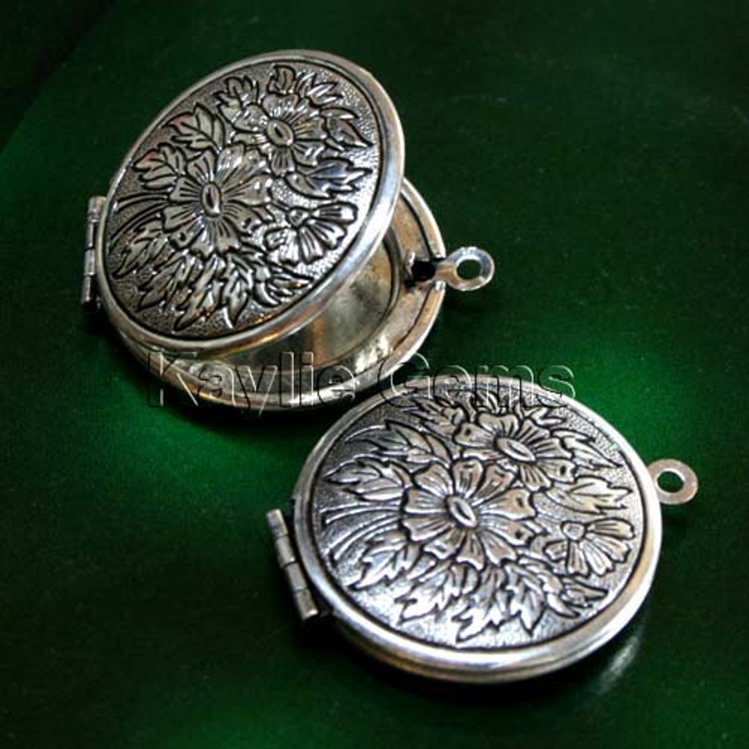 Round 27mm Hand Touched Antique Silver Flower Face Locket Pendants ...