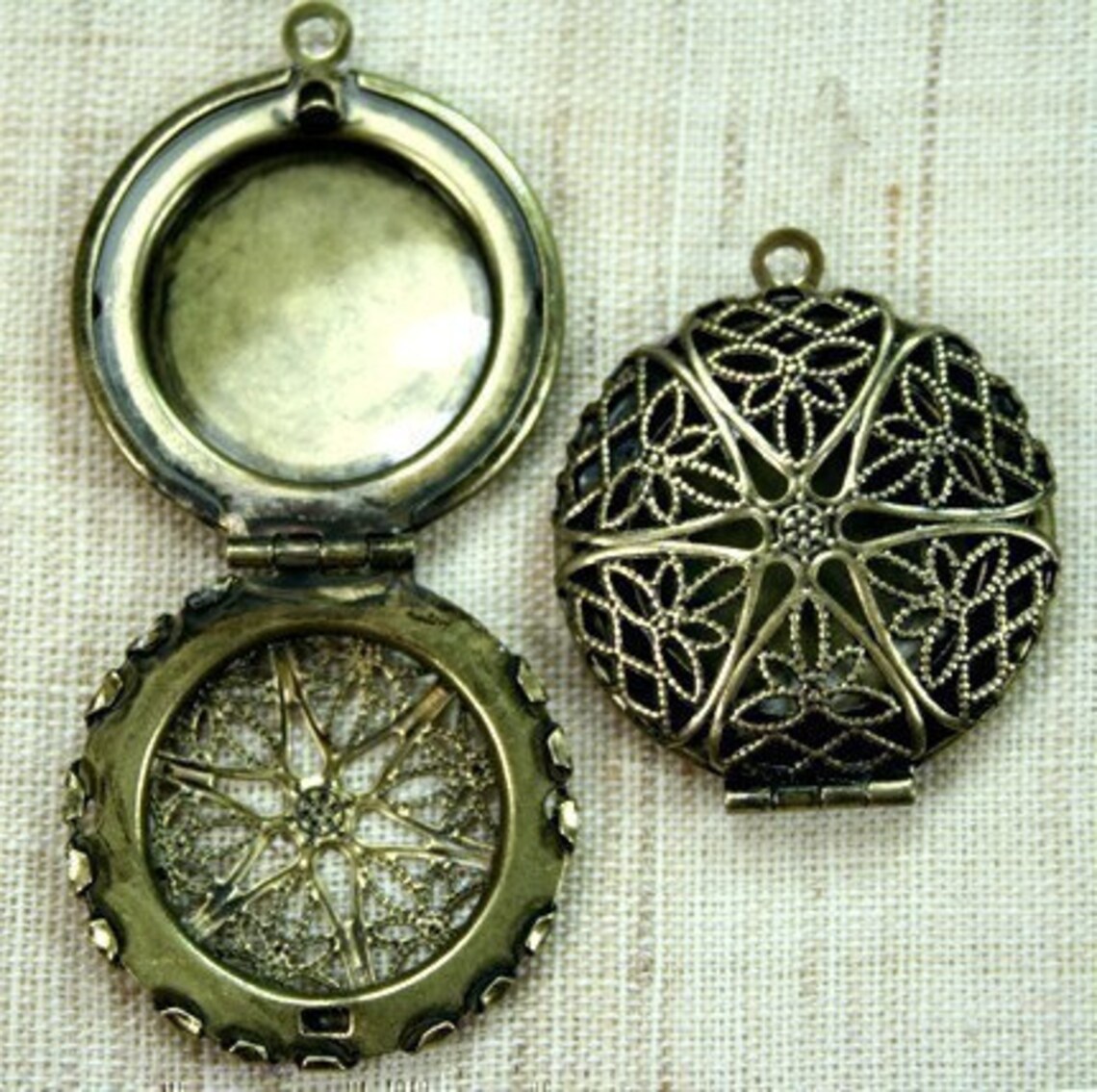 Filigree Locket Antique Brass Round Victorian Style Pendant | Etsy