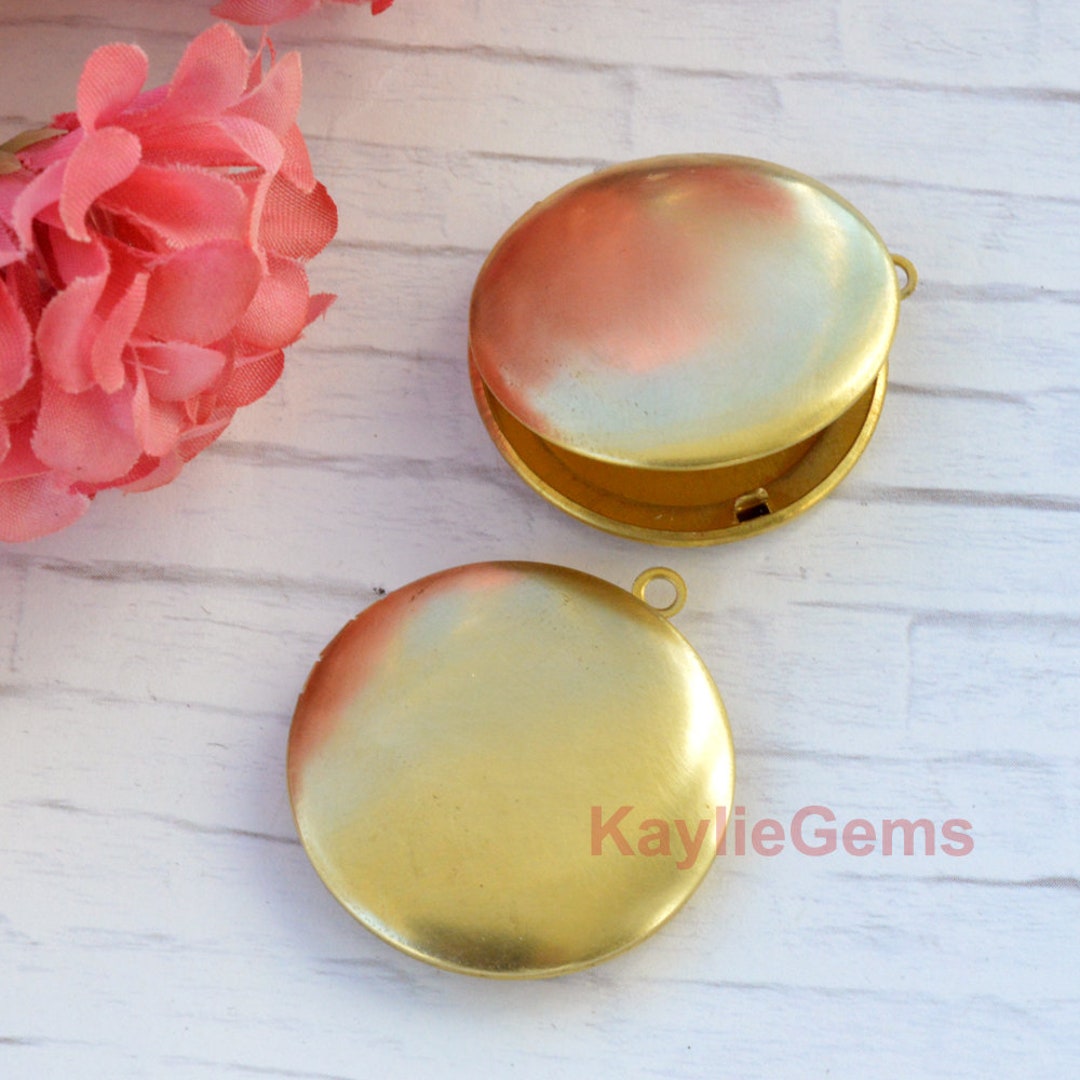 Round Locket Plain Smooth Locket Pendant Charm Raw Brass Photo Locket ...