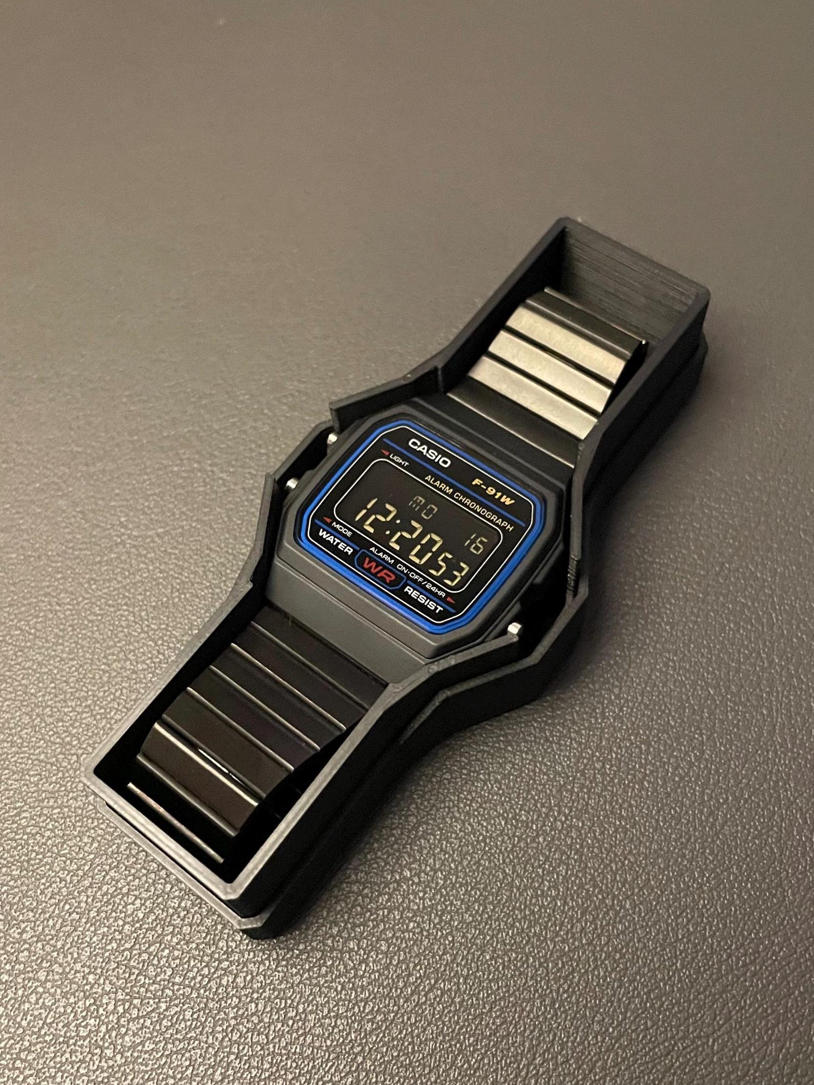 Custom Casio F-91W Negative Display and Metal Band Mod With Custom Case - Etsy