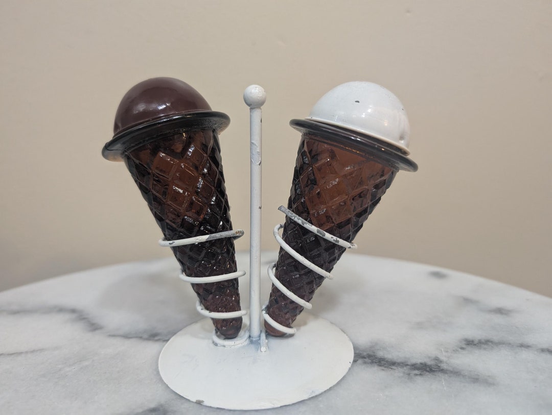 Ice Cream Cone Shakers Chocolate and Vanilla - Etsy