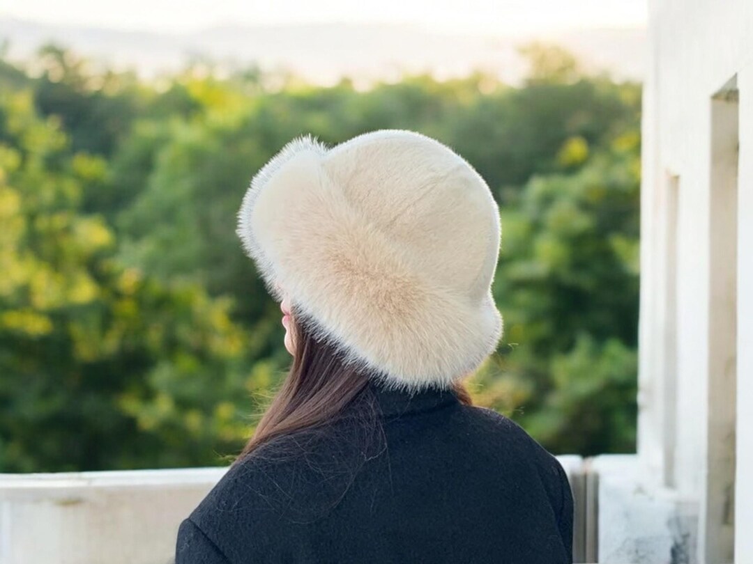 Handmade Winter Wool Plush Mongolian Hat, Winter Beret, Christmas Cap ...