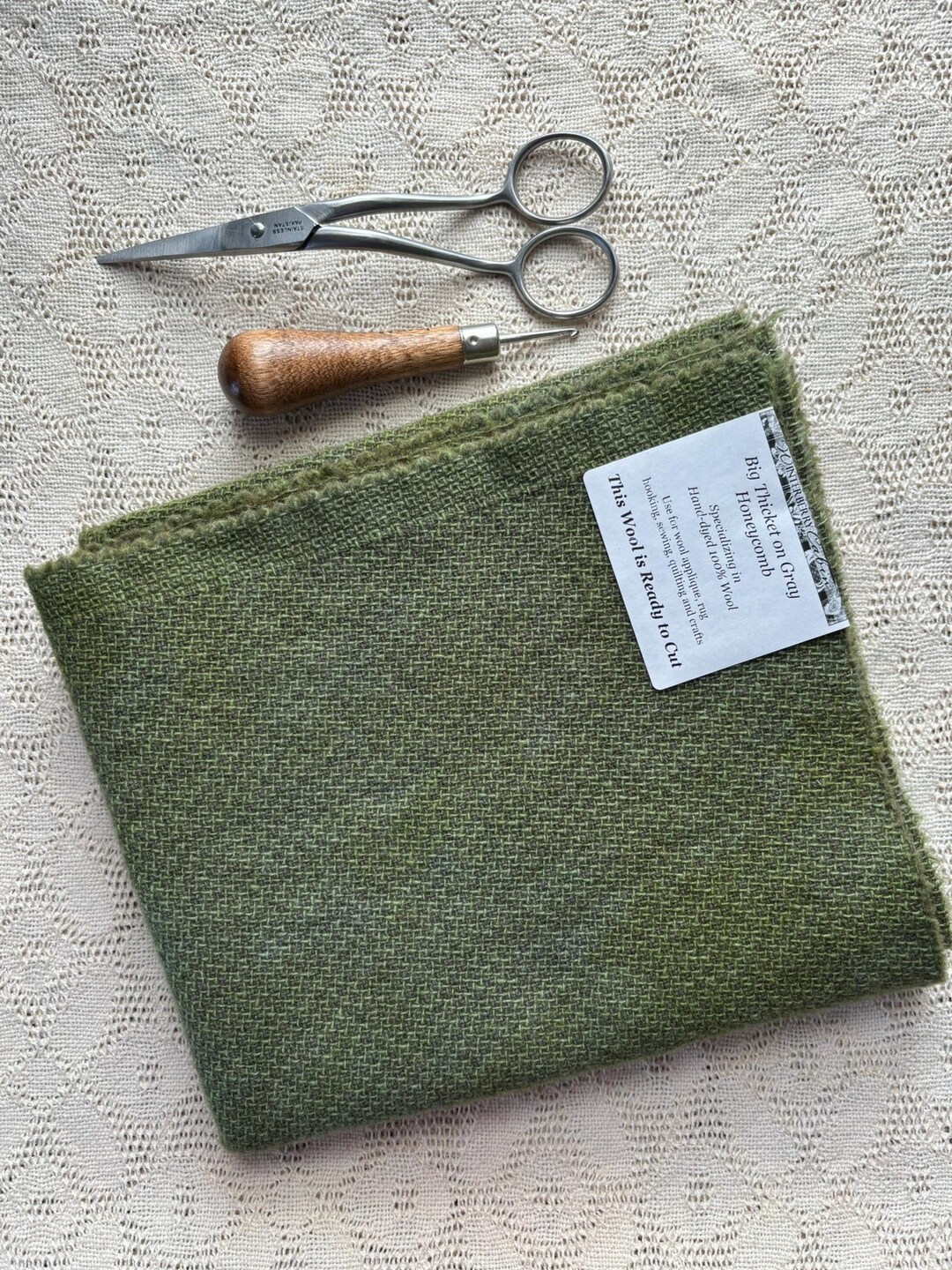 Big Thicket on Gray Honeycomb; Hand-dyed 100% Wool for Rug Hooking ...