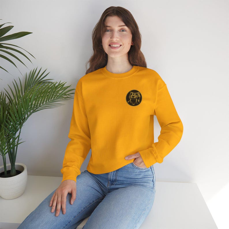 Yellow Sabertooth Tiger Coin Sweatshirt, 90s TV Show Fan Gift - Etsy