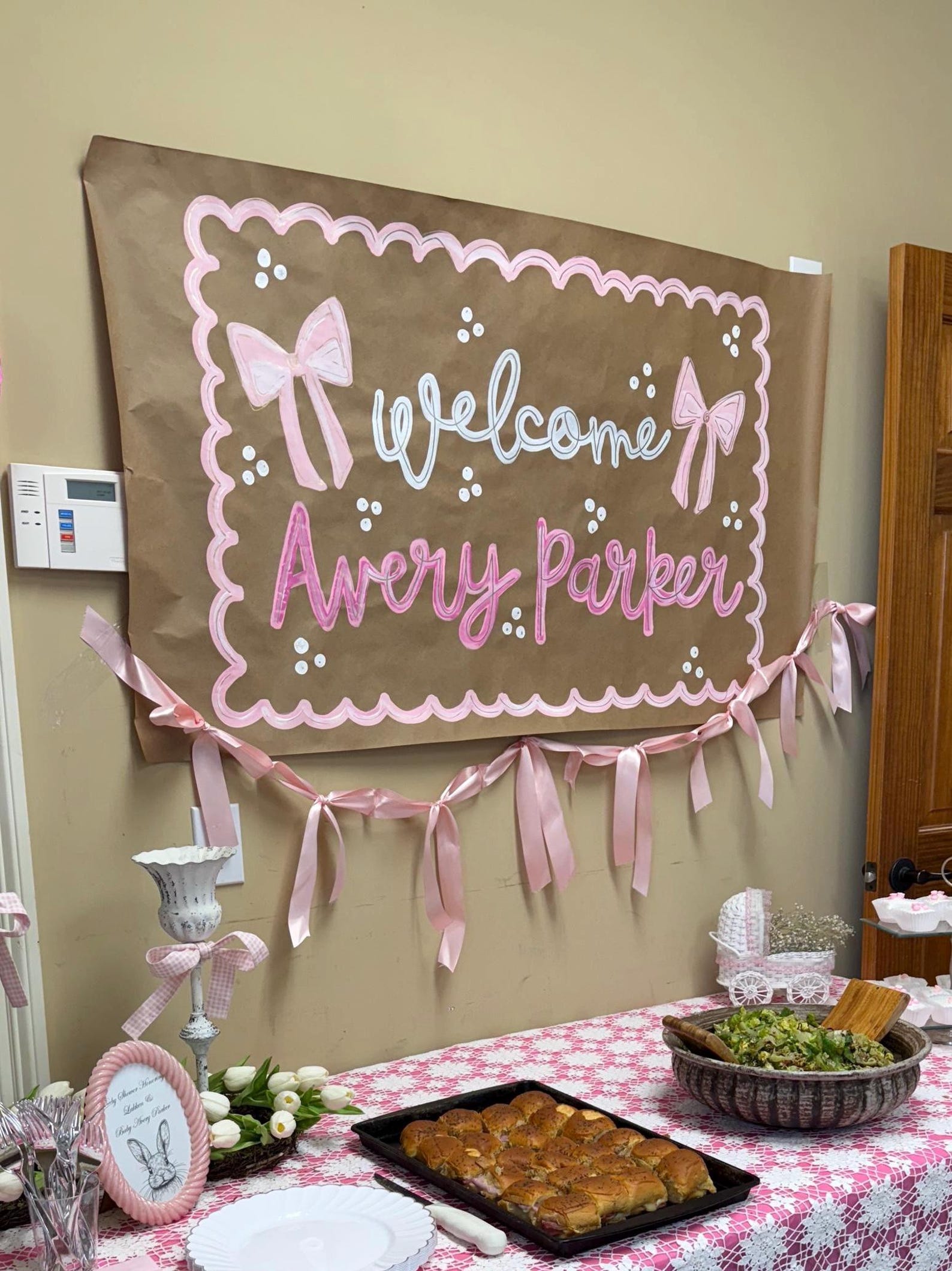 Hand Painted Brown Paper Baby Welcoming Sign - Etsy