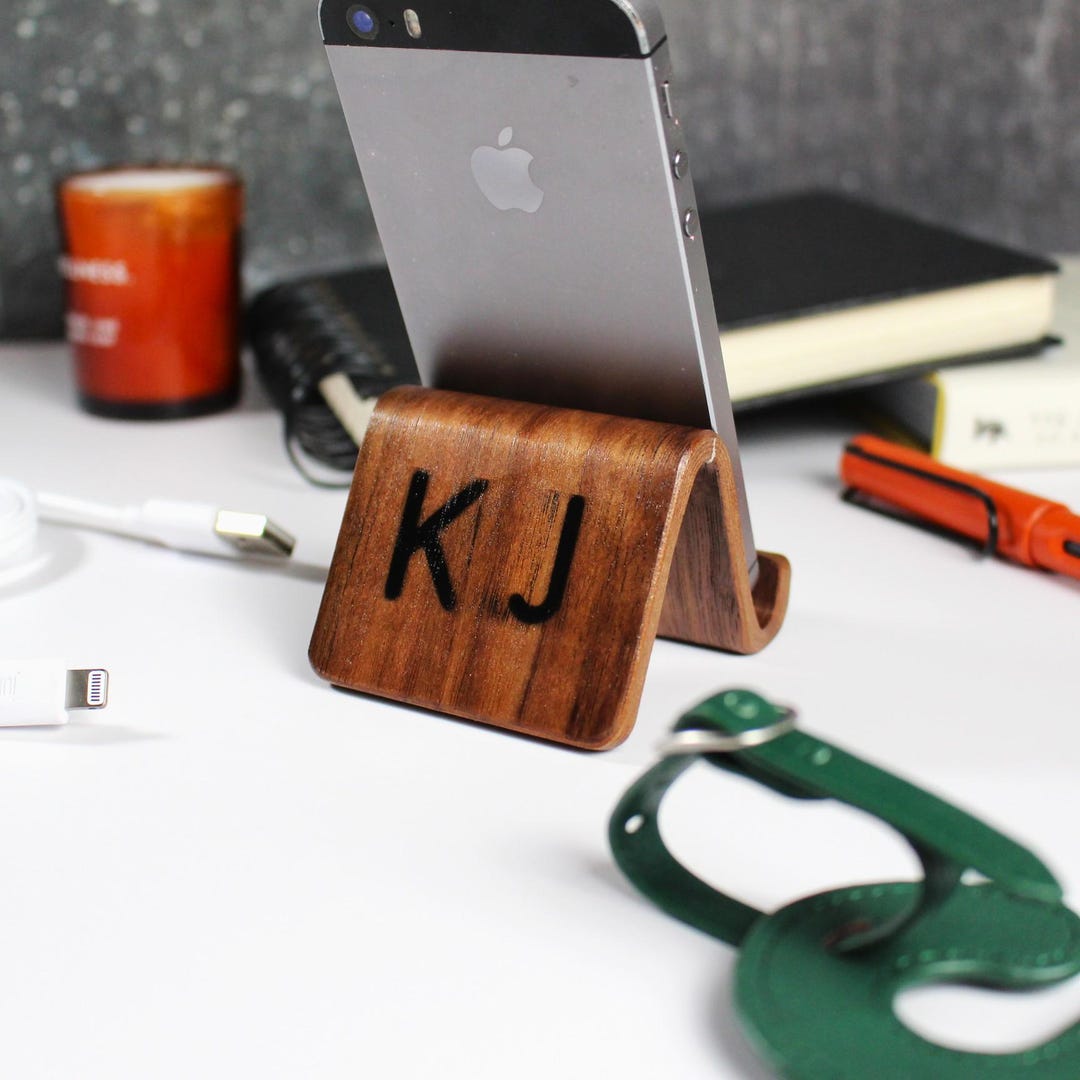 Wooden Personalised Phone Stand - Custom Personalised Portable Mini ...