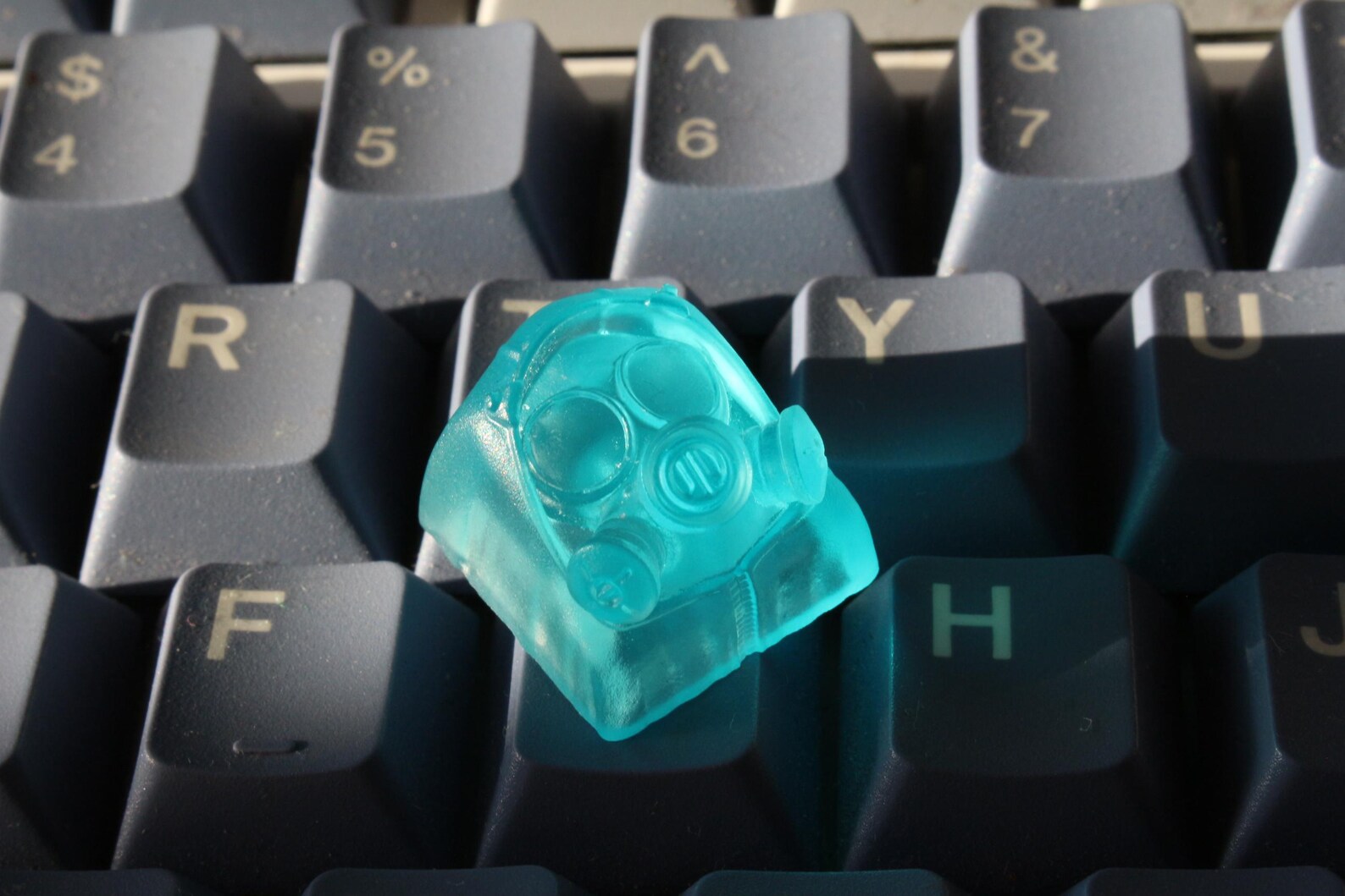 Neon Gas Mask Artisan Keycap - Translucent PBT Keycap for Cherry MX ...