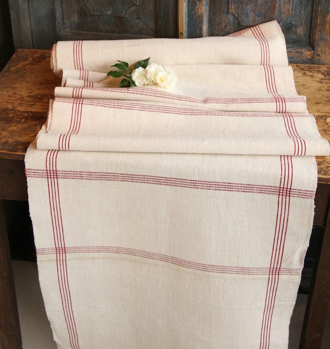 S 91: Antique, CHERRY RED, 12.78 Yards, Perfect for Tablerunner ...