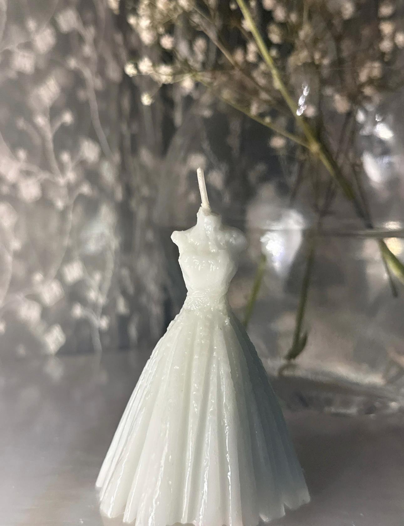 Custom Wedding Dress Candle – Bridal Decor & Keepsake Gift - Etsy