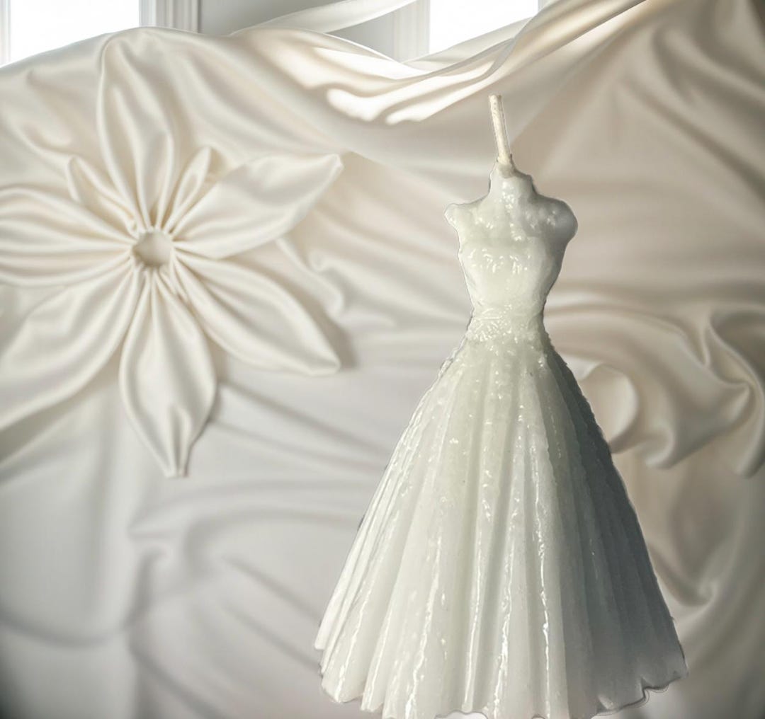 Custom Wedding Dress Candle – Bridal Decor & Keepsake Gift - Etsy