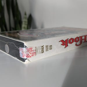 Hook VHS - Collectible Classic Movie Tape, Vintage Film, Nostalgic Gift ...