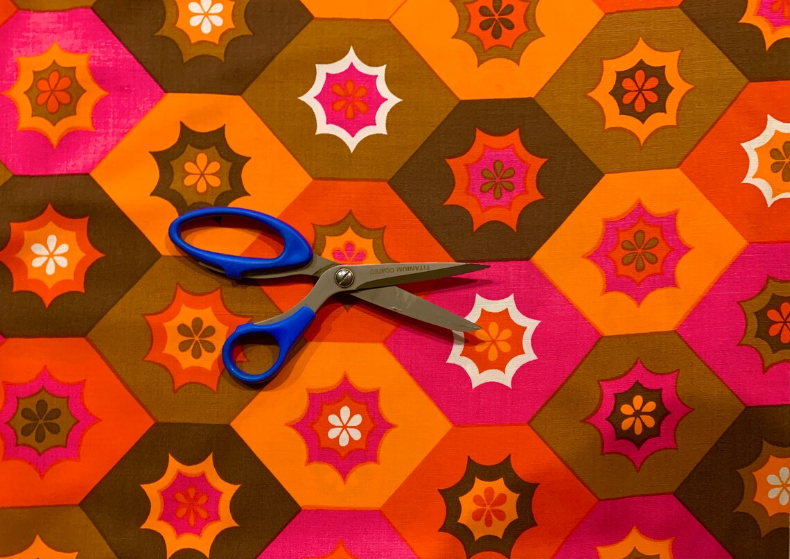 Groovy 70s Geometric Design MCM Fabric With a Bold 3D Op Art - Etsy