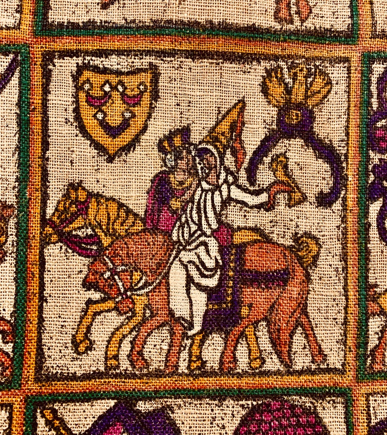 Vintage 1970s Linen Fabric/ Medieval Royalty - Etsy