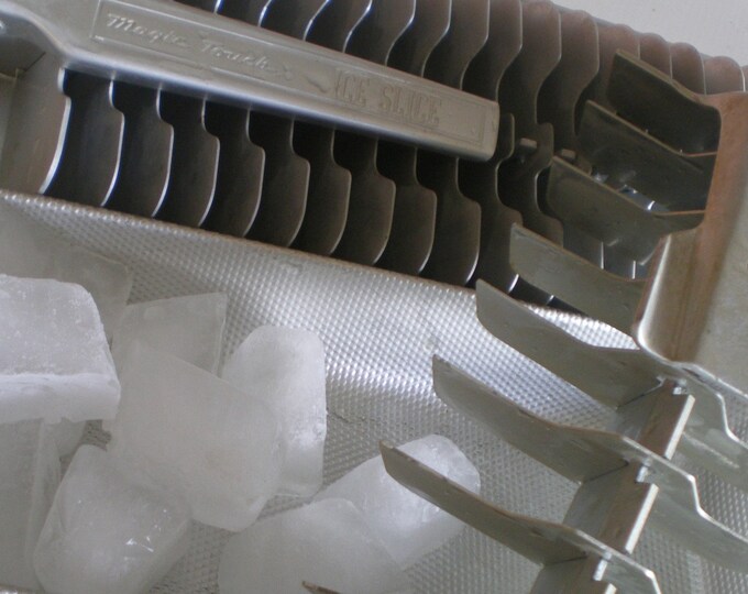 Vintage Ice Trays, 2 Trays, Aluminum, Kitchen, Serving, Housewares ...
