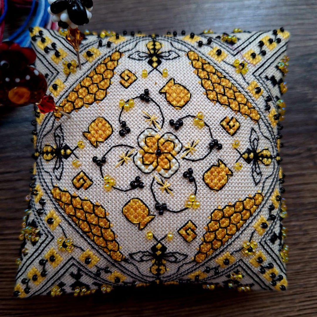 Pincushion, Pin It Here, Pins in Place, Pins & Threads Home - Etsy