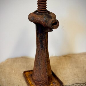Antique Screw Jack | Rustic Industrial Decor, Farmhouse Salvage ...