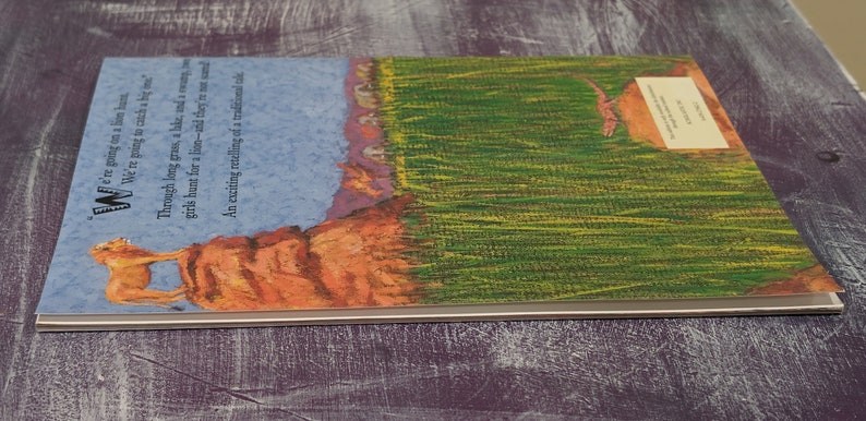 We're Going on A Lion Hunt by David Axtell Scholastic Inc 2001 Large ...