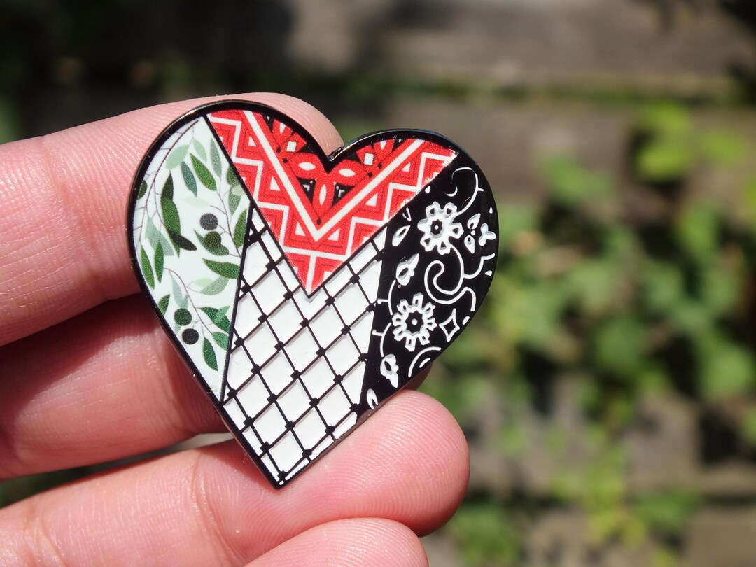 Palestinian Flag Pin Keffiyeh Embroidery Pattern Bag Charm Pro ...