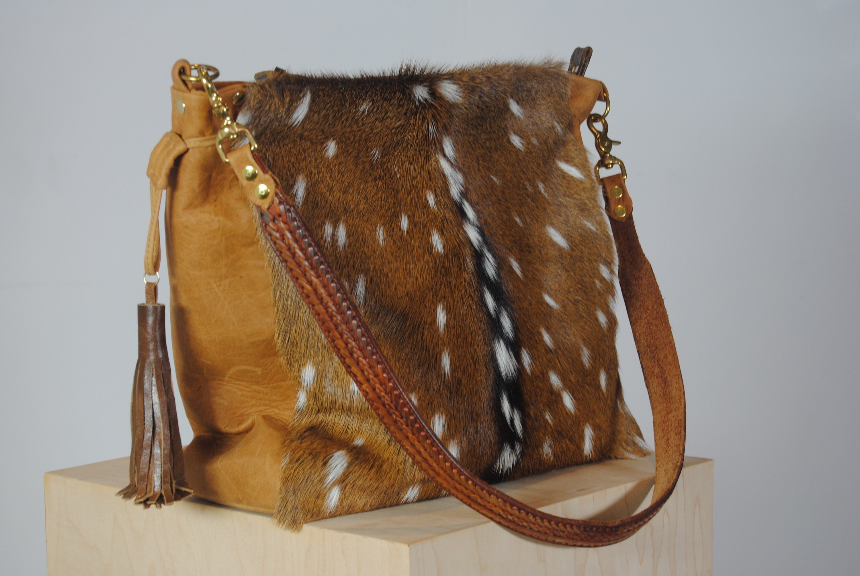 Axis Deer Skin With Fur on and Genuine Leather Medium Axis Deer Skin With Fur on and Genuine Leather Medium