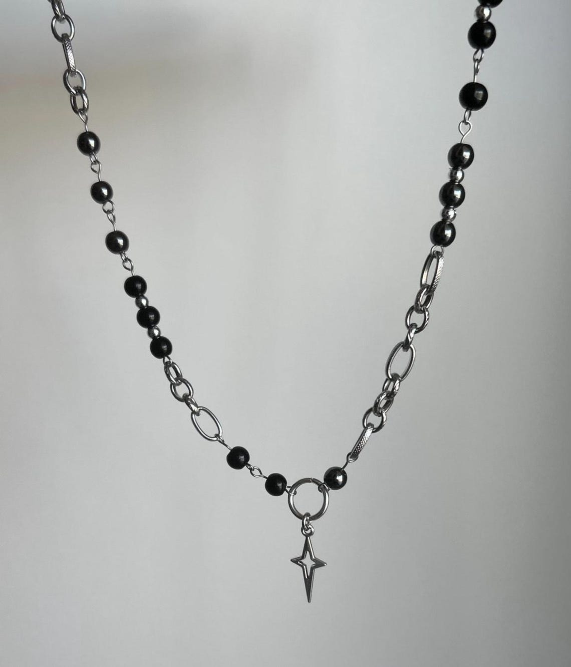 Ateez-inspired Beaded Star Necklace, Kpop Concert Necklace, Kpop ...