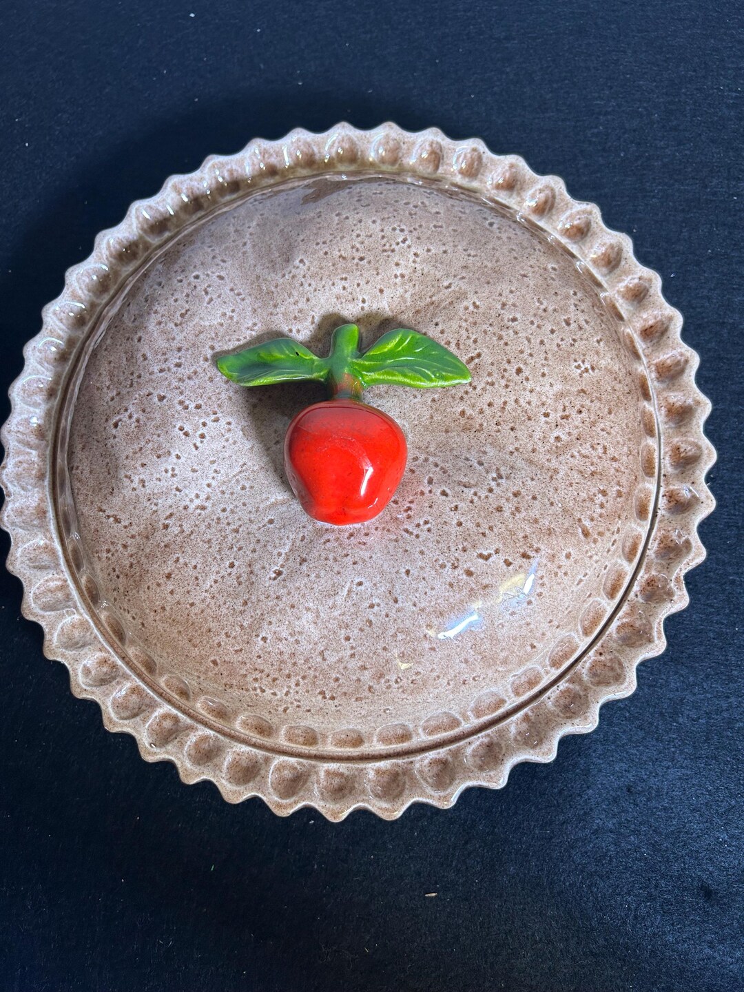 Vintage Ceramic Apple Pie Keeper/dish - Etsy