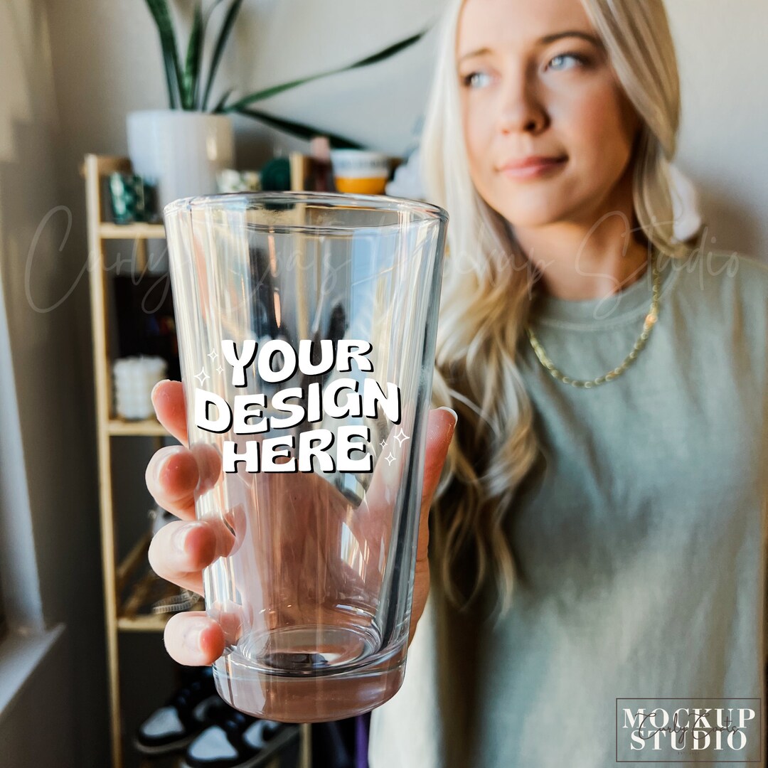 Pint Glass Mockup, Sipper Glass Mockup, Pub/pint Beer Glass Mockup, Ice ...