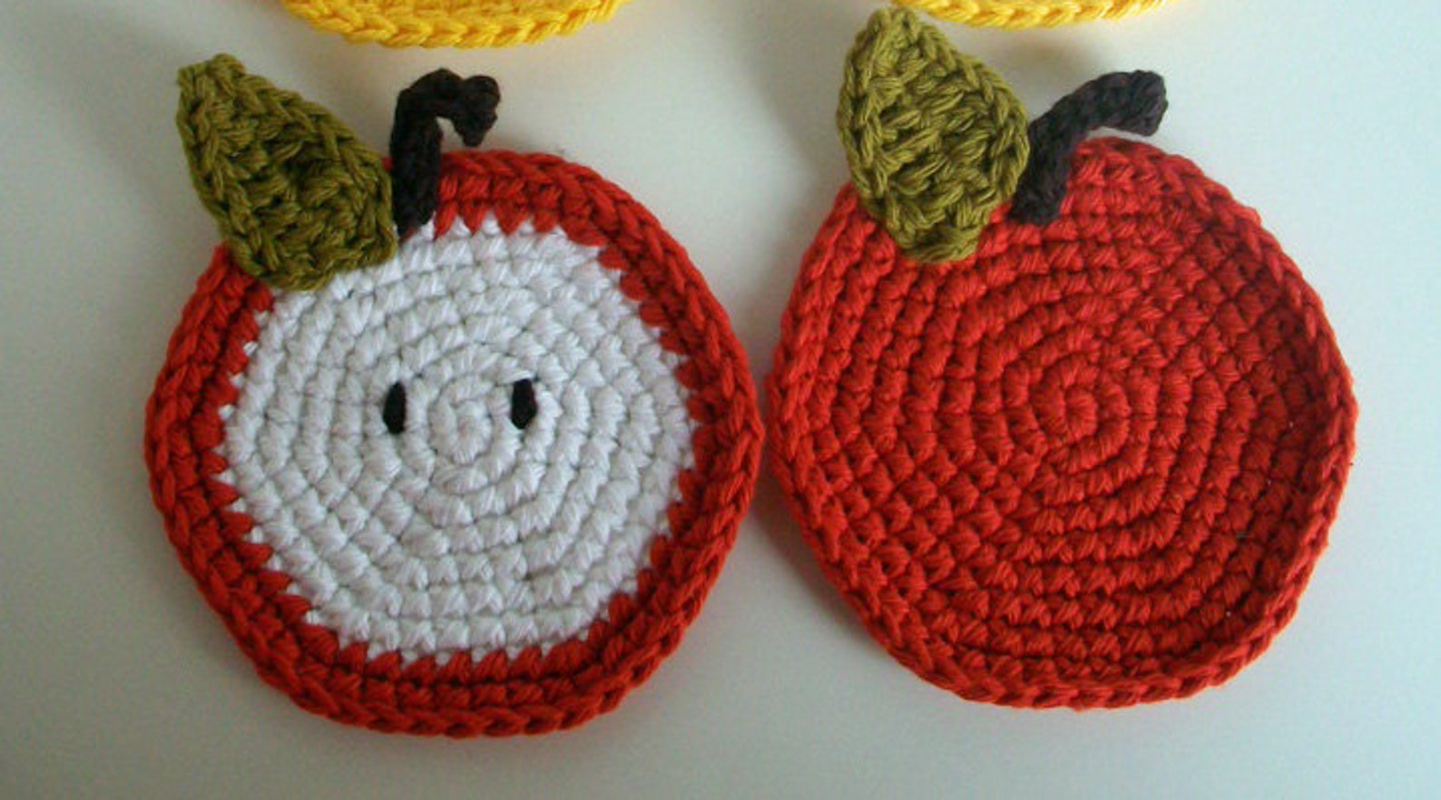 Crochet Apple Coaster Pattern - Etsy