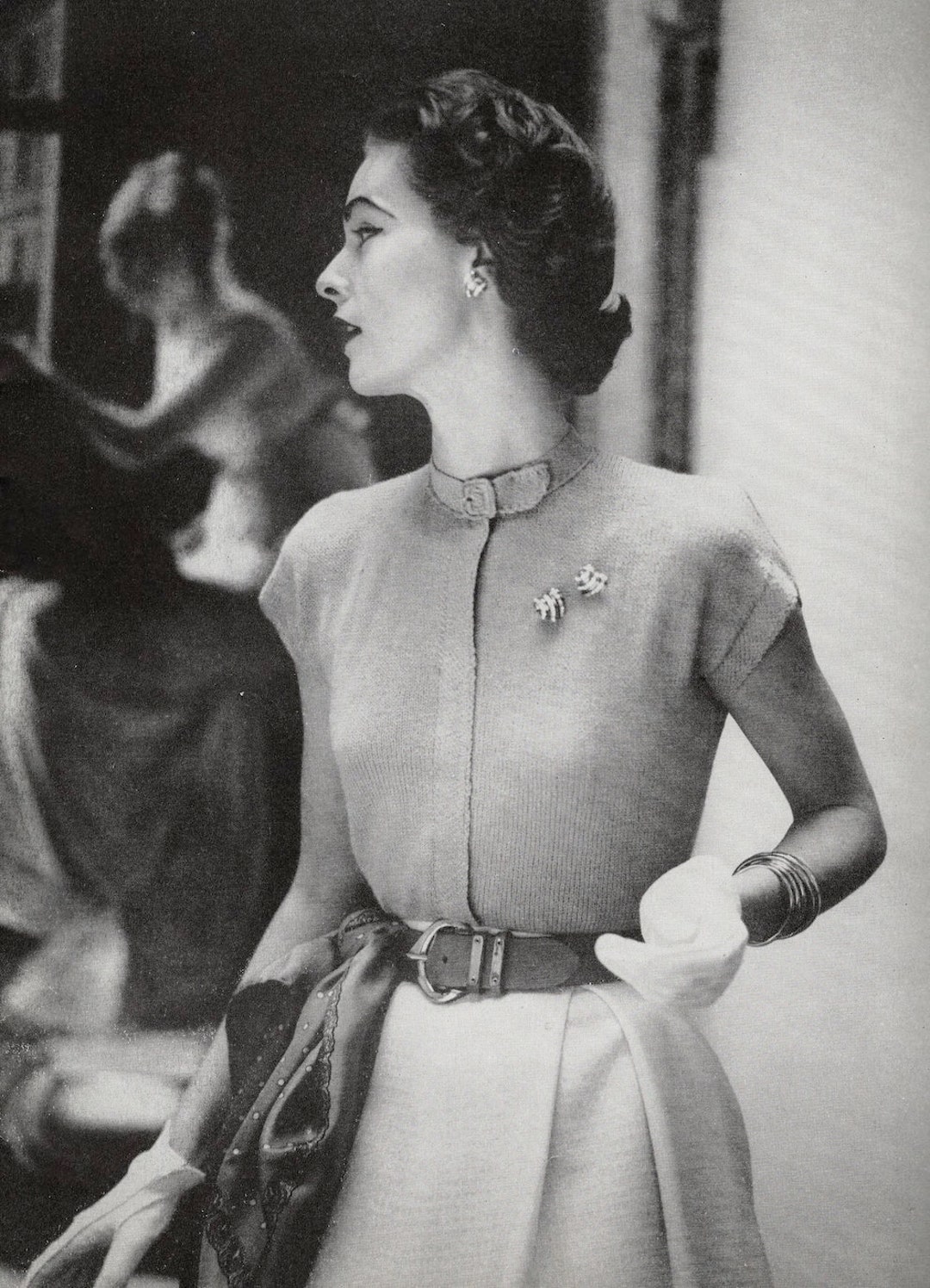 549 Buckle Neck Jumper Vintage Knitting Pattern - Etsy UK