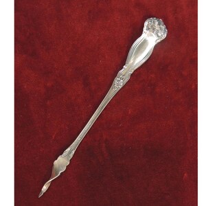 Vintage Butter Pick, Wm. Rogers & Son, Arbutus Pattern, 1908, Rare ...