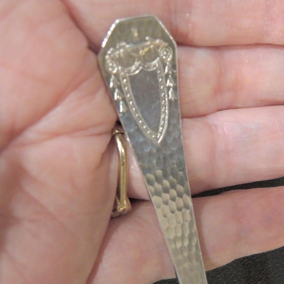 Vintage Pickle Fork 1847 Rogers Bros. Long Handle Pickle Fork Heraldic ...