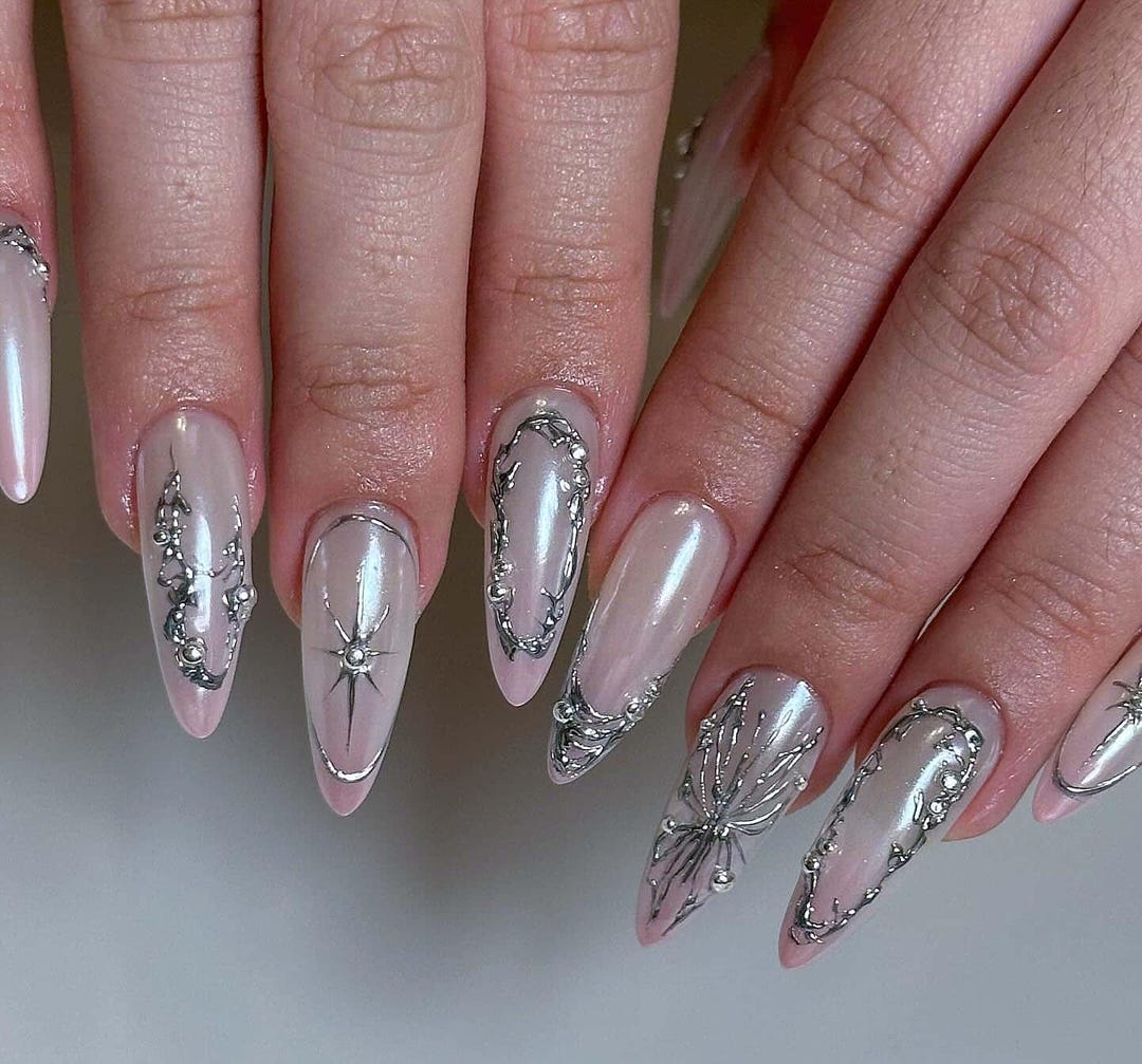 Dreamy 3D Y2K Nails, Wedding Nails , Handpainted Gel Nails, Silver ...