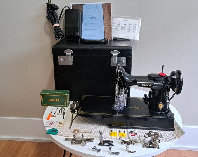 Vintage Red S Badge Singer Featherweight 221K Sewing Machine, 1961 ...