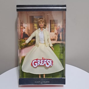 Vintage GREASE Sandy Barbie in Yellow Dress C4773 Sandy Barbie GREASE ...