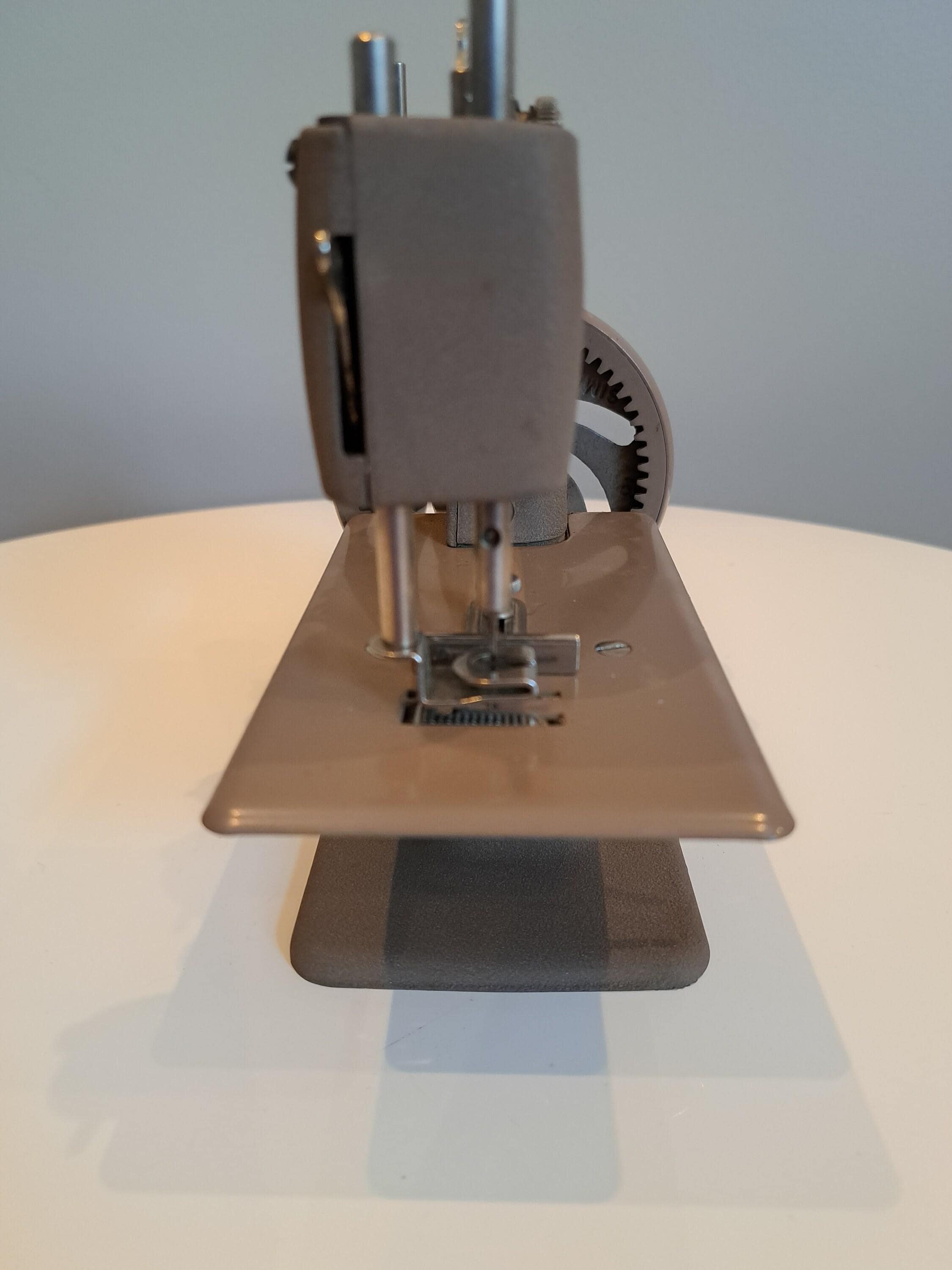 Vintage Singer Sewhandy 20 Sewing Machine - Etsy