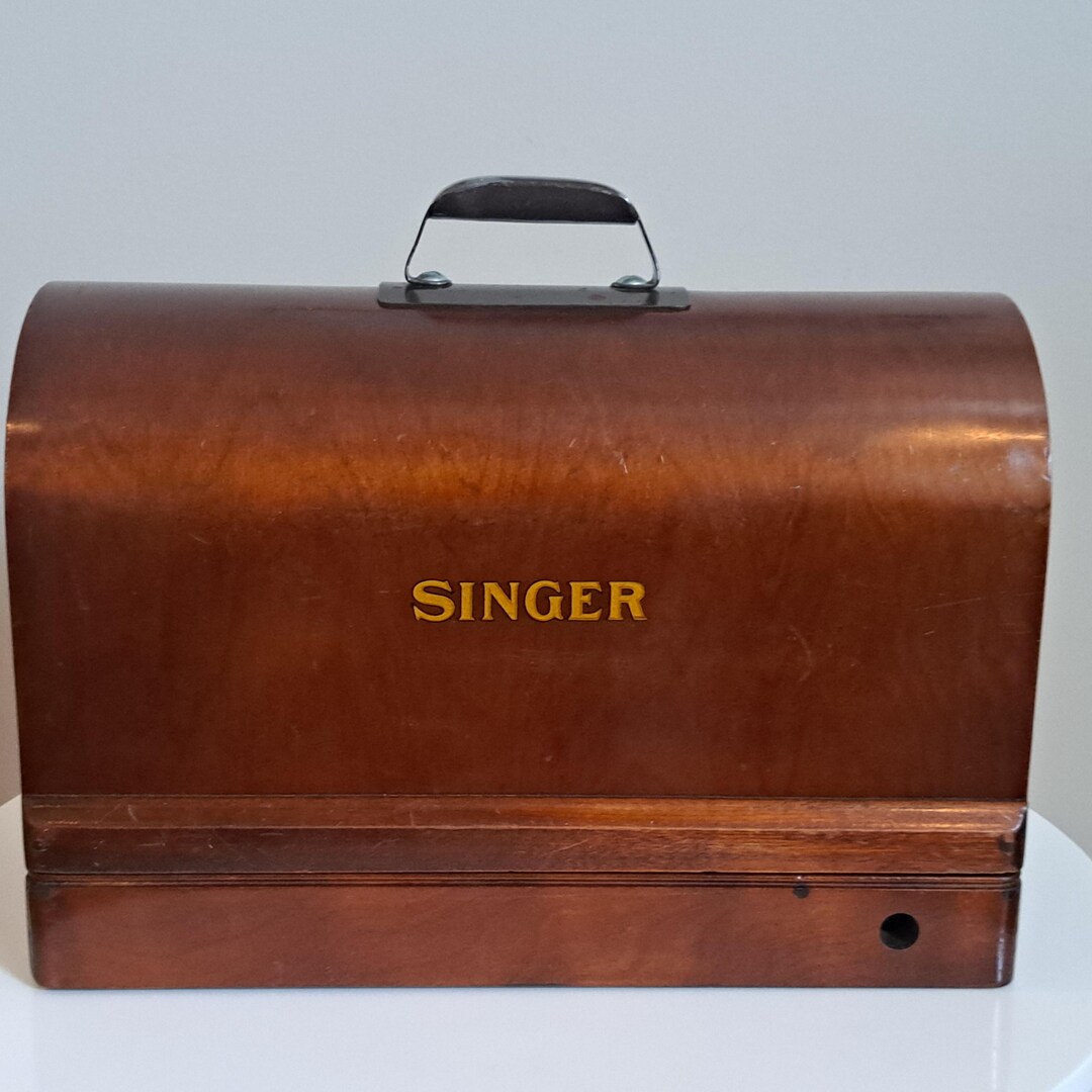 Vintage Singer Bentwood Box for Model 28/128 With Key - Etsy