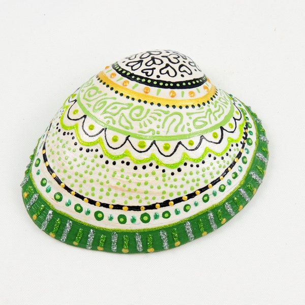 Painted Clam Shell - Etsy