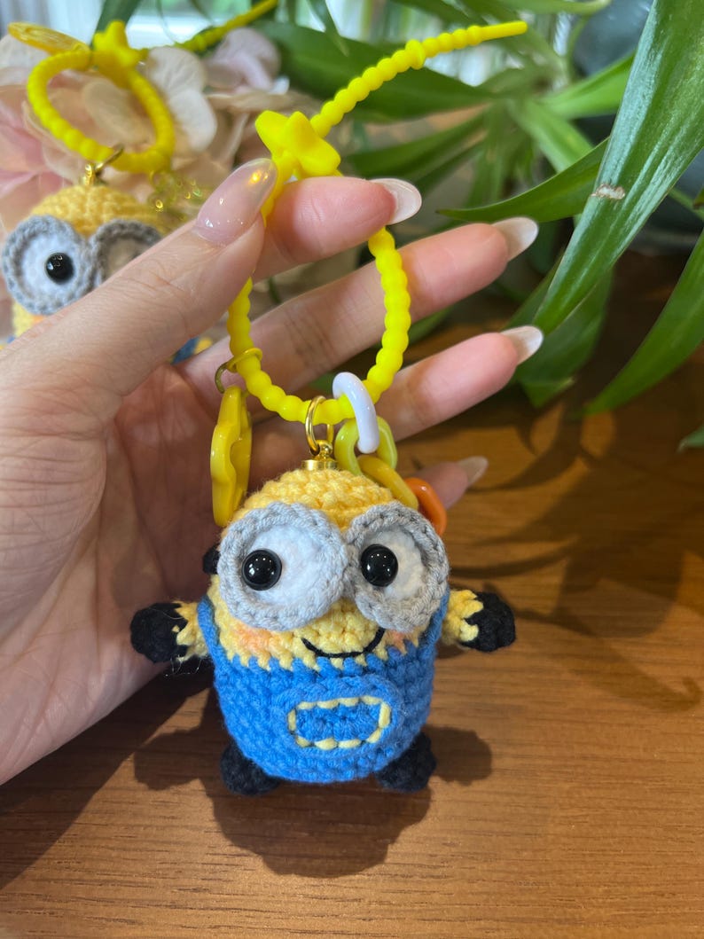 Minion Crochet Keychain/bag Charm– Customizable Gift for Special ...