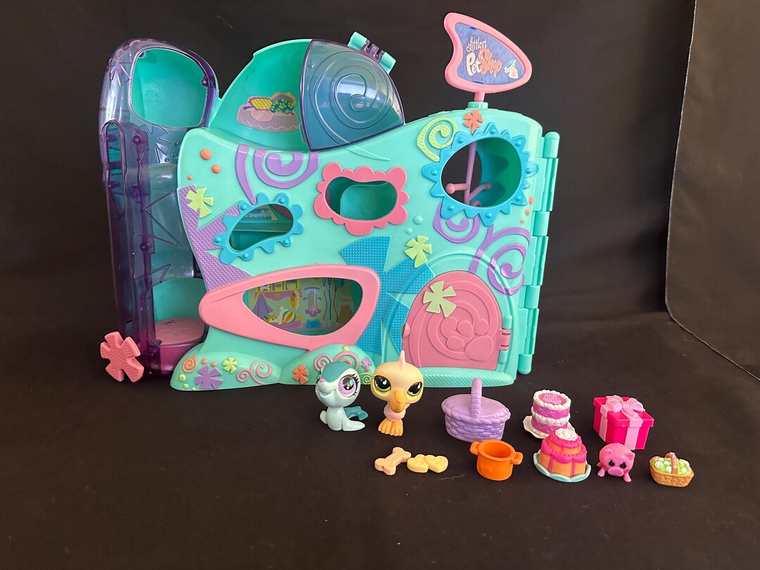 LPS Littlest Pet Shop Playful Paws Original! With 2 Lps Animals, Big ...