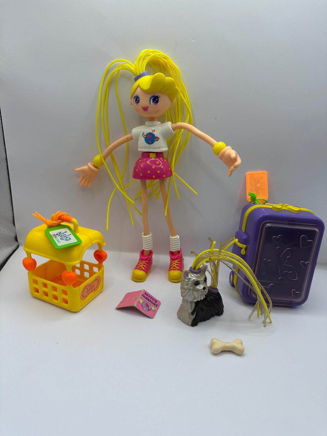 Betty Spaghetti/ Betty Spaghetty. Set With Suitcase and Dog. - Etsy Norway