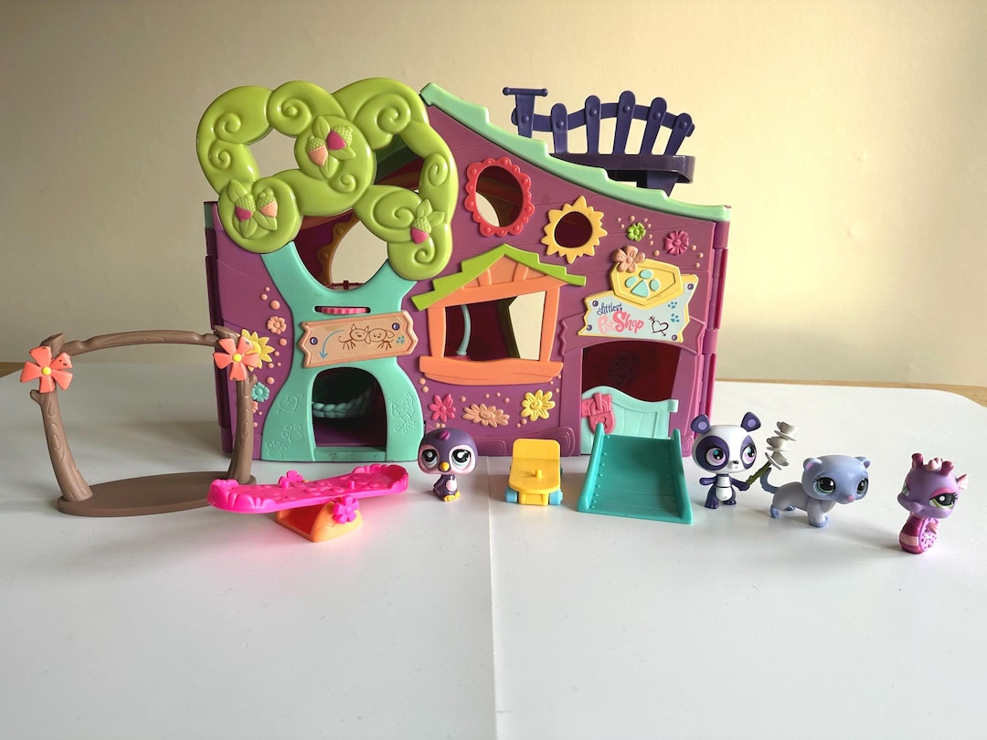 Clubhouse Lps With 4 Littlest Pet Shop Animals. Clubhouse, Tree House ...