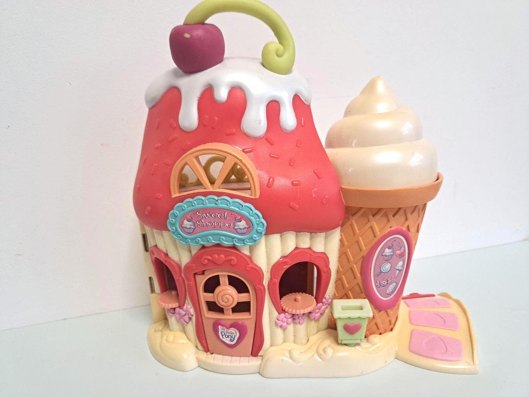 Soft Ice Cream Shop My Little Pony Playhouse, Vintage Toys, Cozy Ice ...