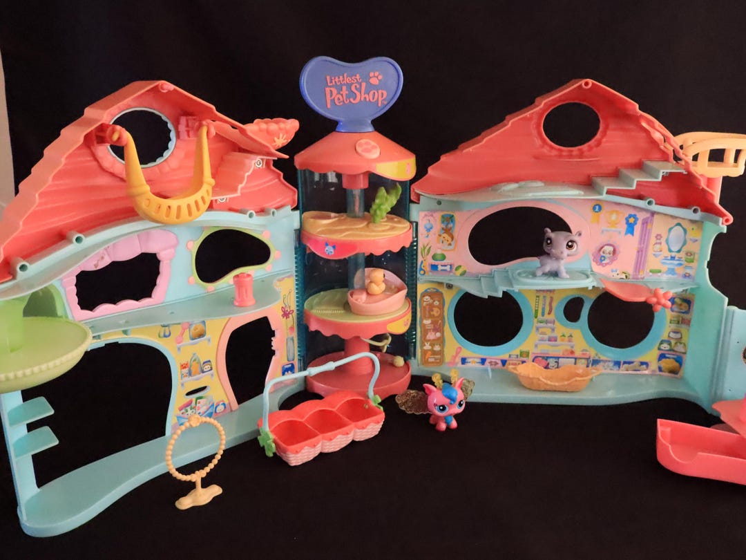 LPS Big House With Littlest Pet Shop Animals. Biggest House. Collectors ...