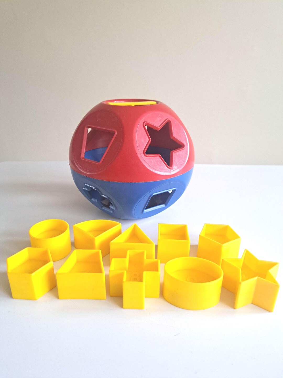 Tupperware Figures Play Ball for Toddler or Baby, 80s Toy for Motor ...